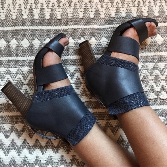 Humanoid | Shoes | Humanoid Navy Leather Woven Caged Sachi Heels 36 ...